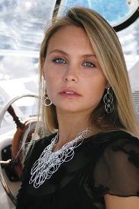 Marie Morrison's Instagram, Twitter & Facebook on IDCrawl